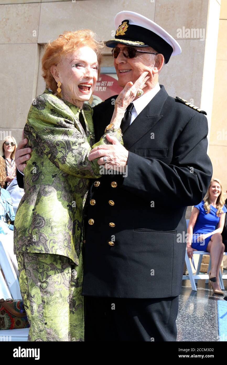 LOS ANGELES - MAY 10: Jeraldine Saunders, Gavin MacLeod at the Princess ...