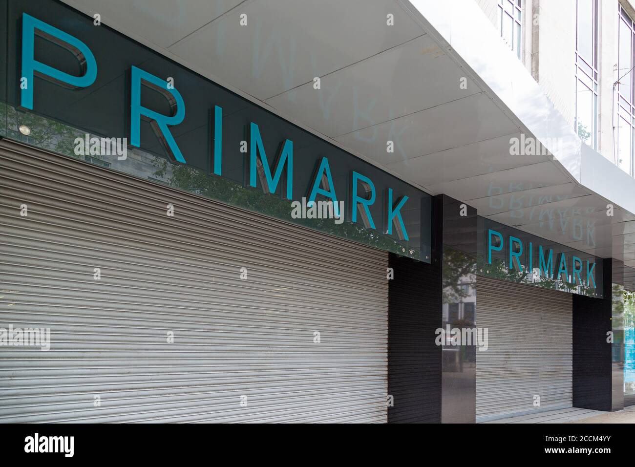 Primark shut hi-res stock photography and images - Alamy