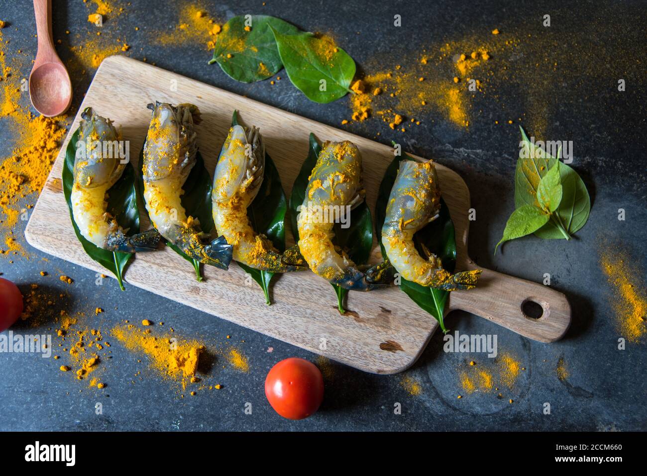 Prawn lobster platter hi-res stock photography and images - Alamy