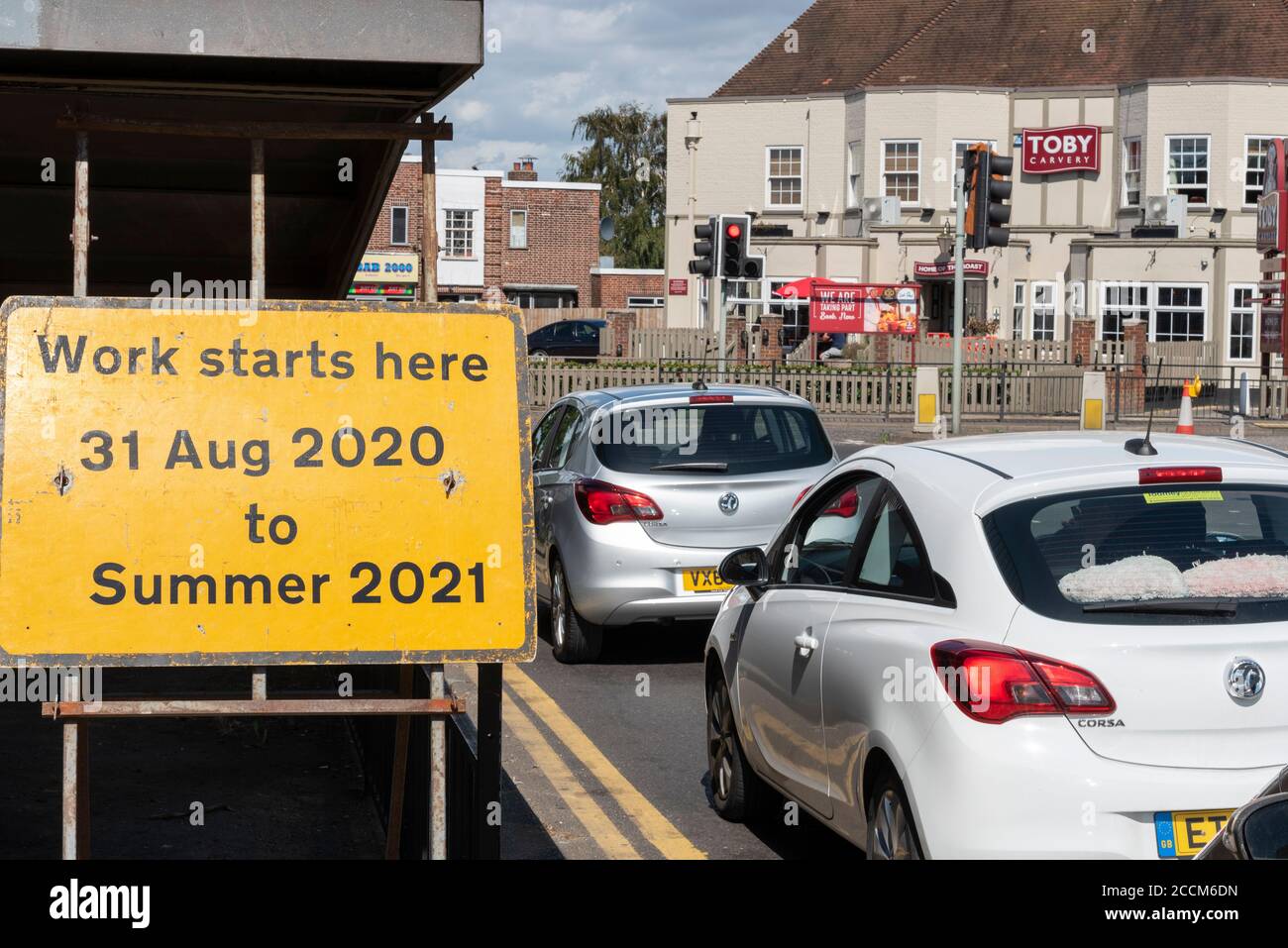 The Bell road junction of the A127 Prince Avenue with Hobleythick Lane ...