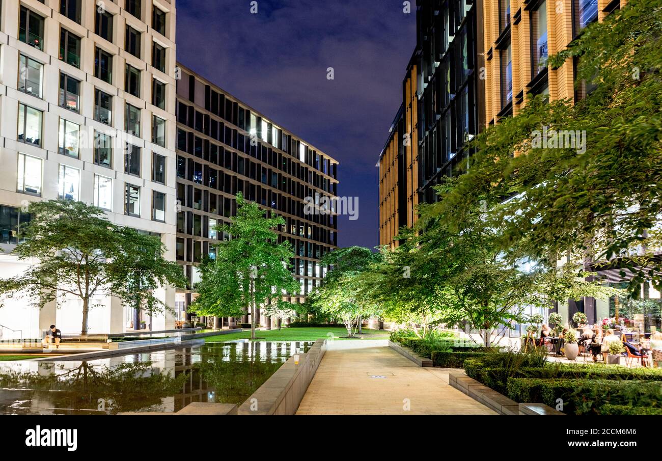 Kings cross london pancras square hi-res stock photography and images ...