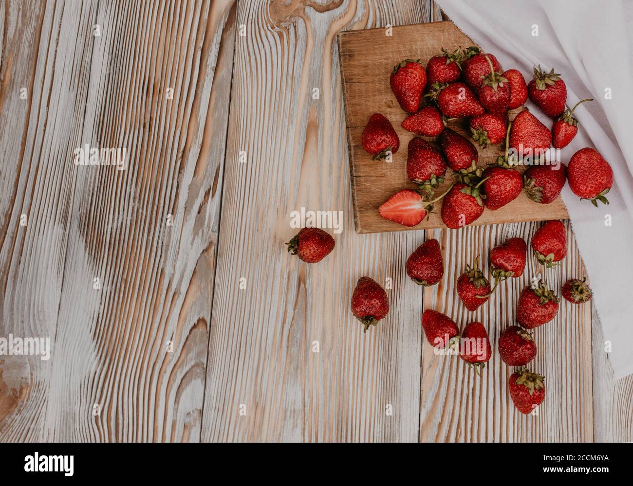 Strawberry milkshake splashing in hi-res stock photography and images ...