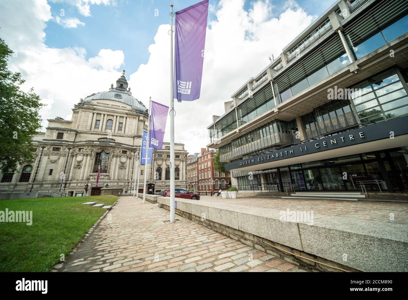 Methodist central hall westminster queen hi-res stock photography and ...