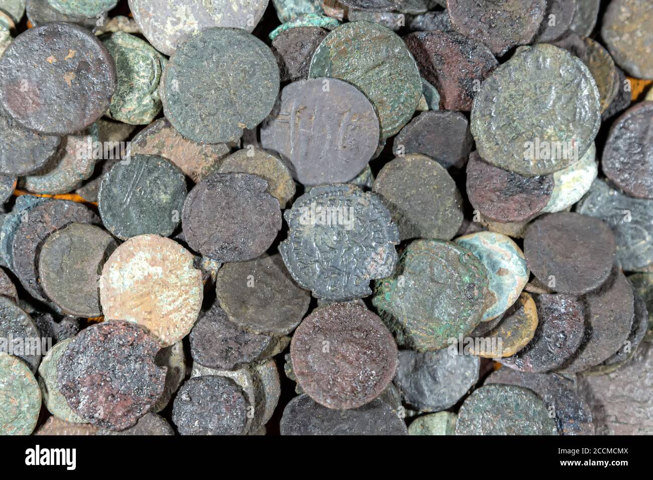 Roman coins pile hi-res stock photography and images - Alamy