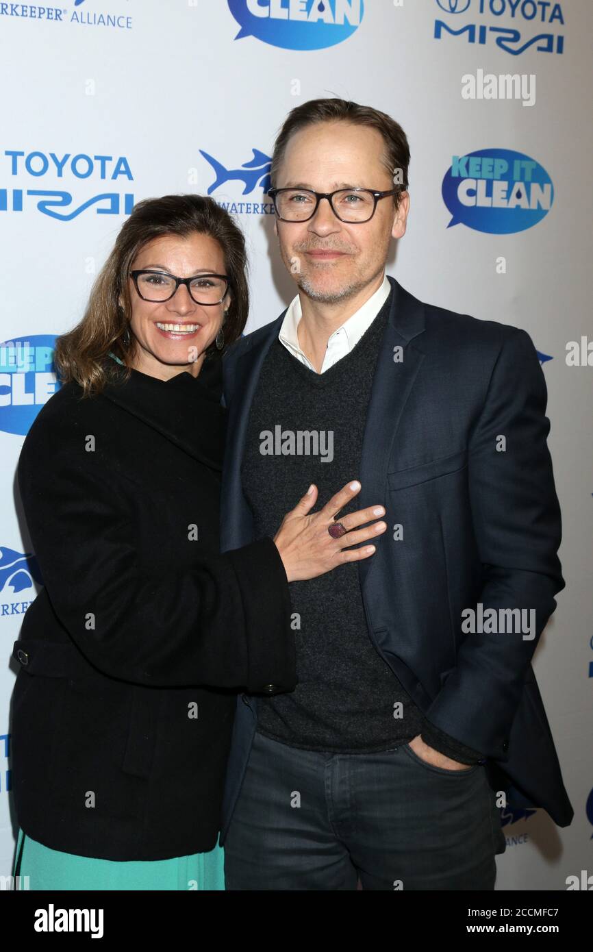 LOS ANGELES - MAR 1: Kim Painter, Chad Lowe at the Keep It Clean ...