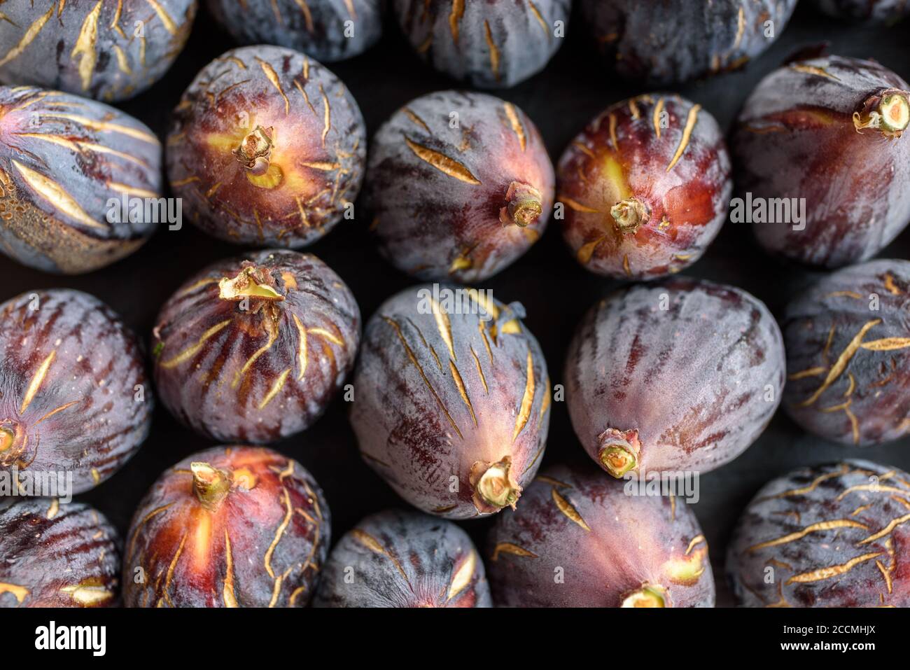 Top view fresh figs hi-res stock photography and images - Alamy