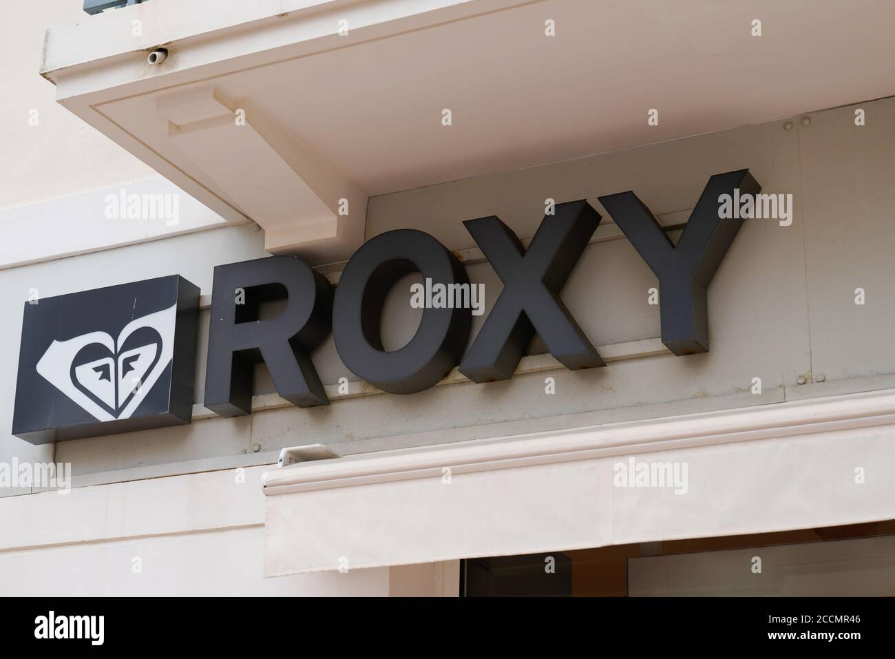 Roxy logo hi-res stock photography and images - Alamy