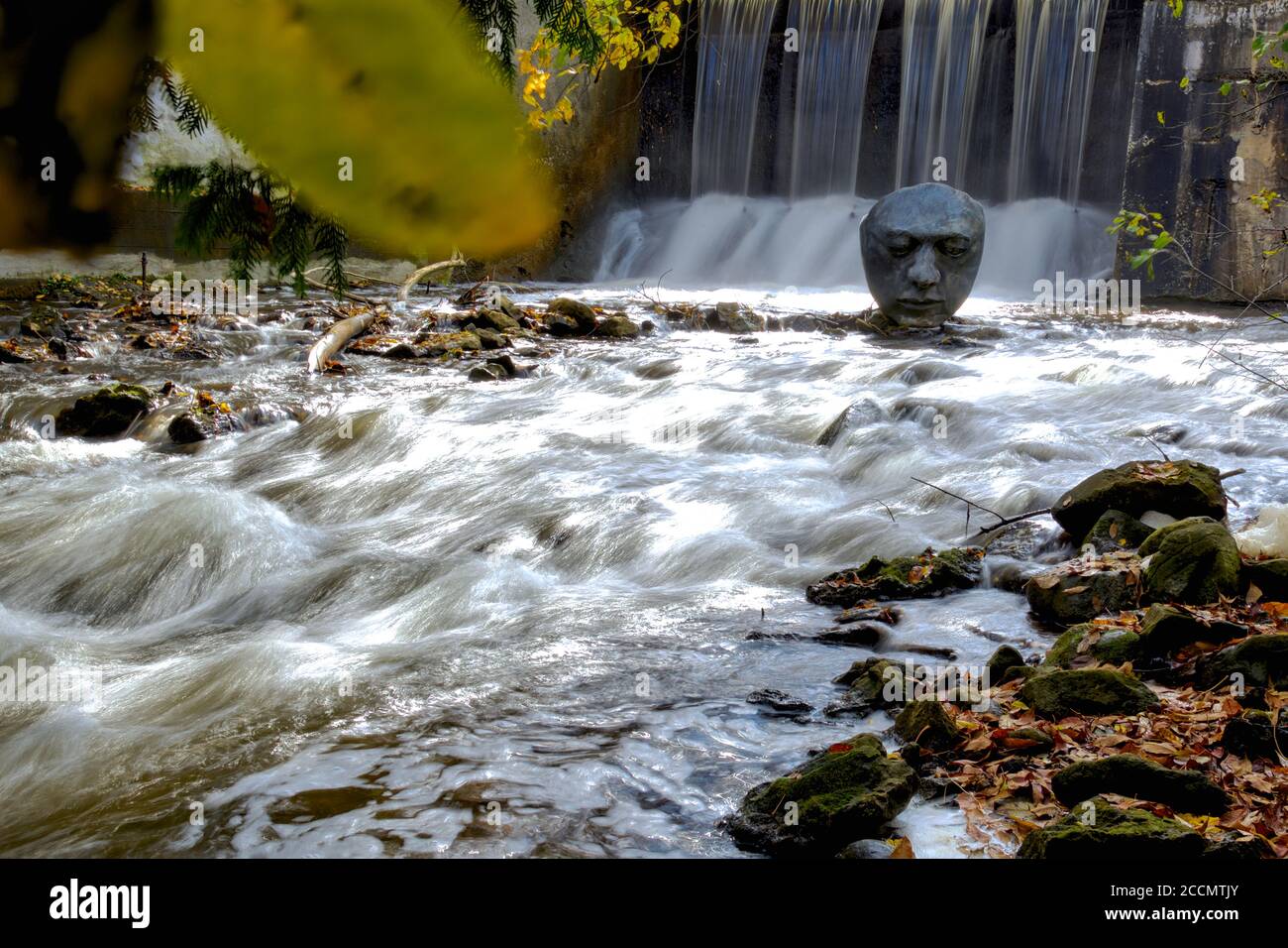 Alton, Ontario / Canada - 10/10/2018: Modern art sculpture in metal ...