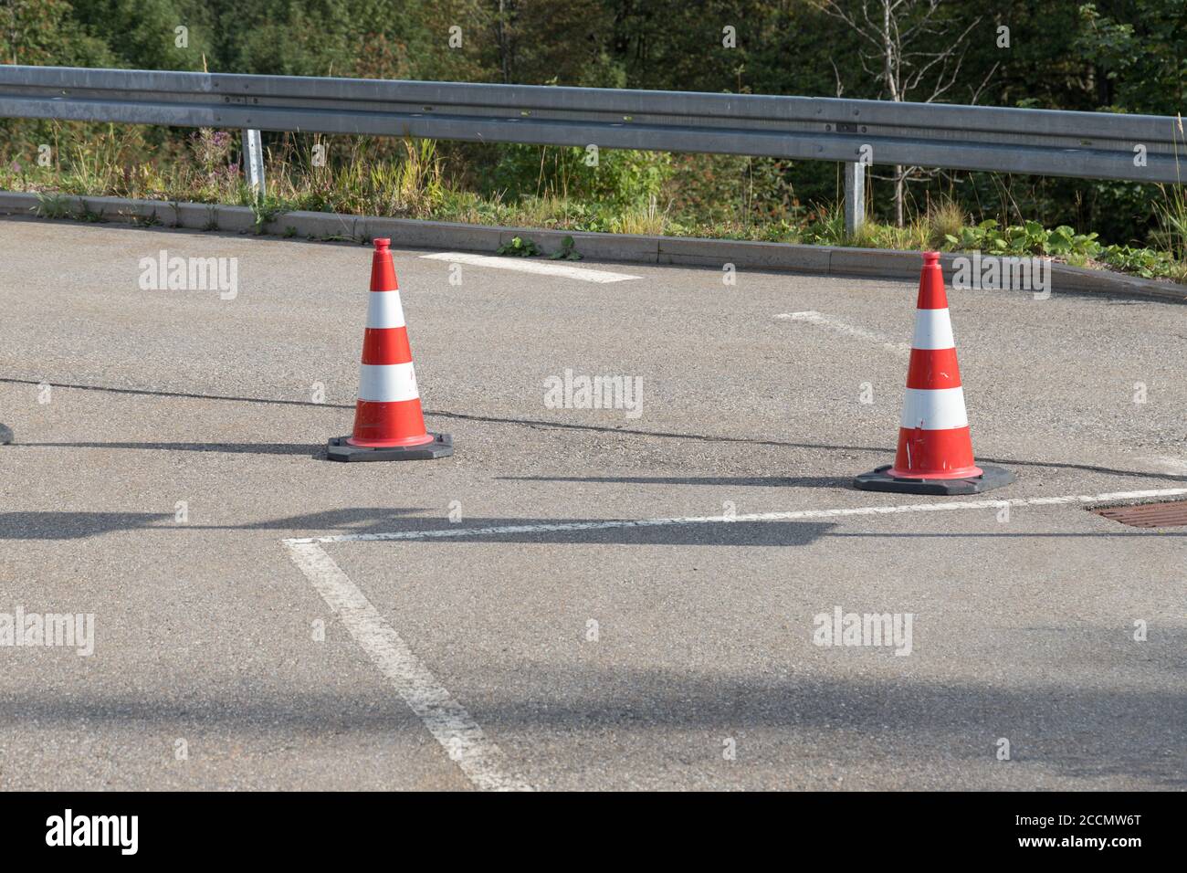 Guard railing hi-res stock photography and images - Alamy