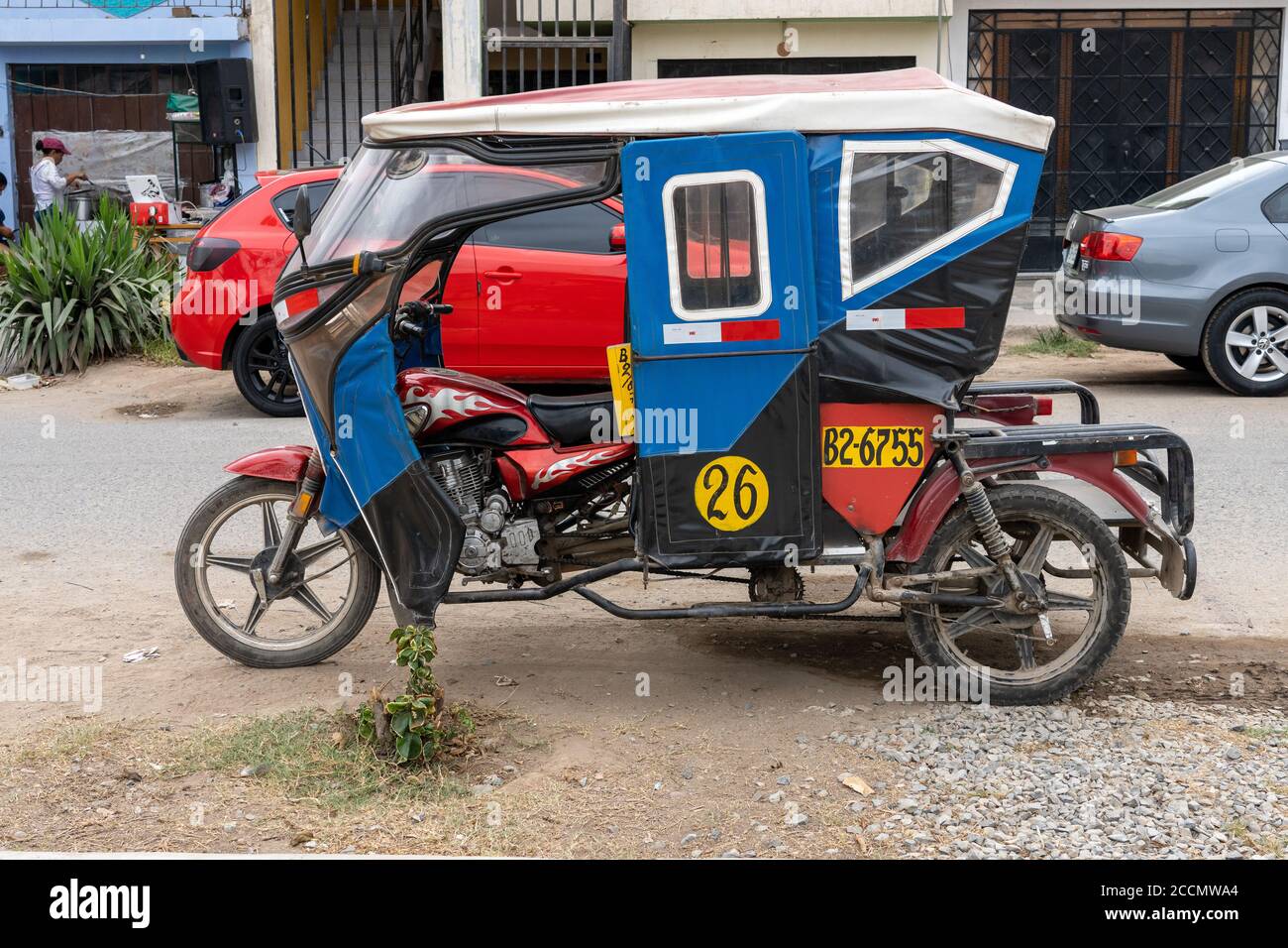 Mototaxi peru transport hi-res stock photography and images - Alamy