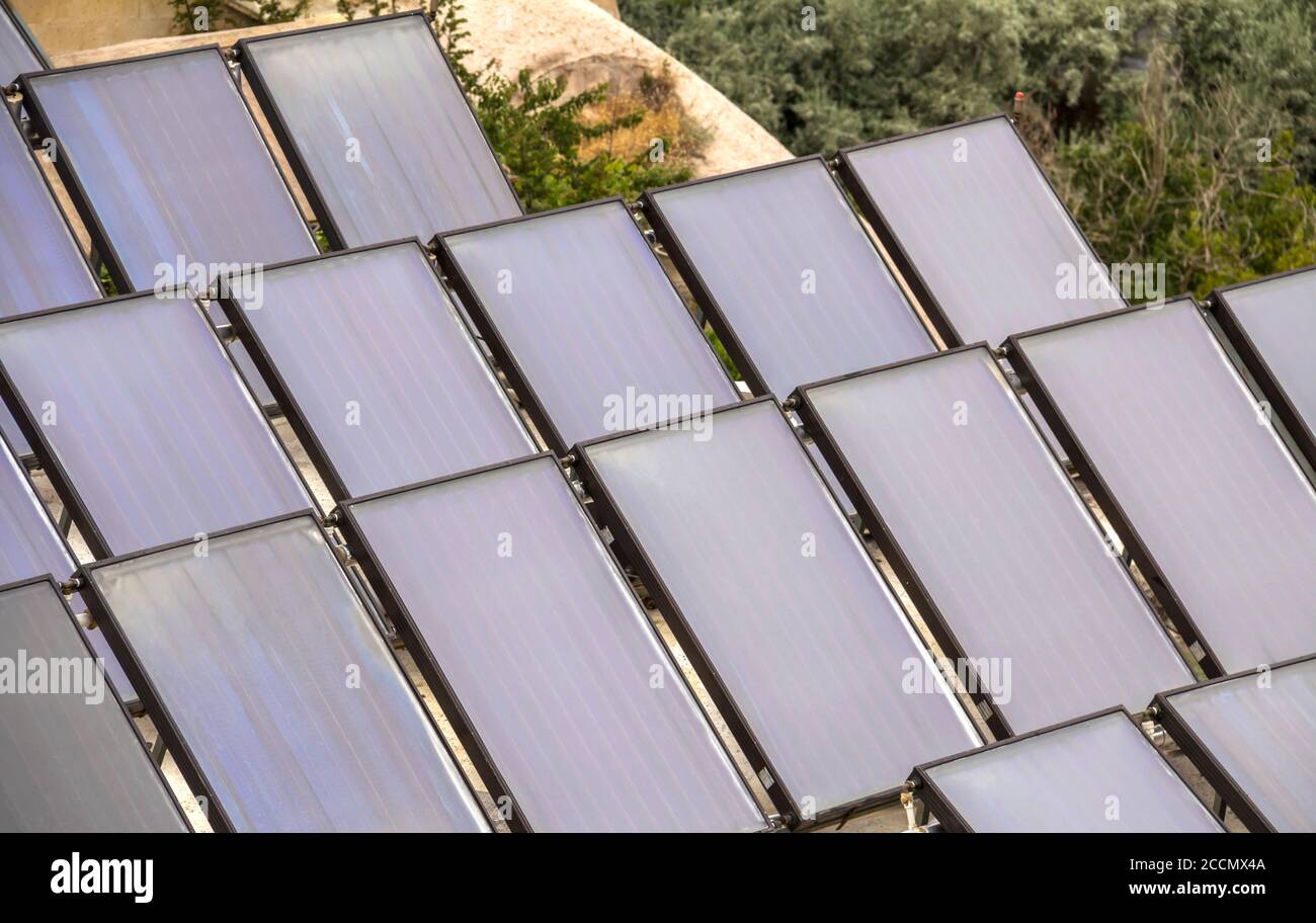 Roof solar panels technology - photovoltaic electricity cells ...