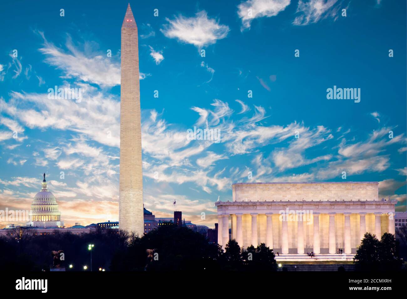 Washington DC skyline including Lincoln Memorial, Washington Monument ...