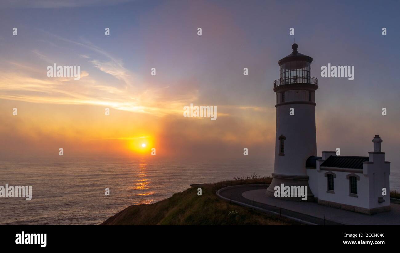 North Head Lighthouse at sunset Cape Disappointment State Park Stock ...