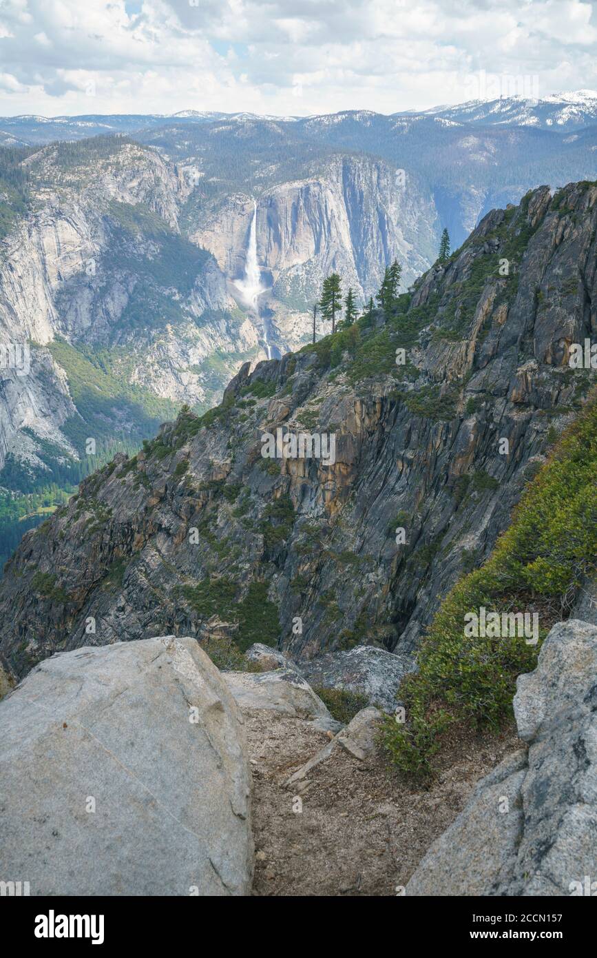 Taft peak trail yosemite national park hi-res stock photography and ...