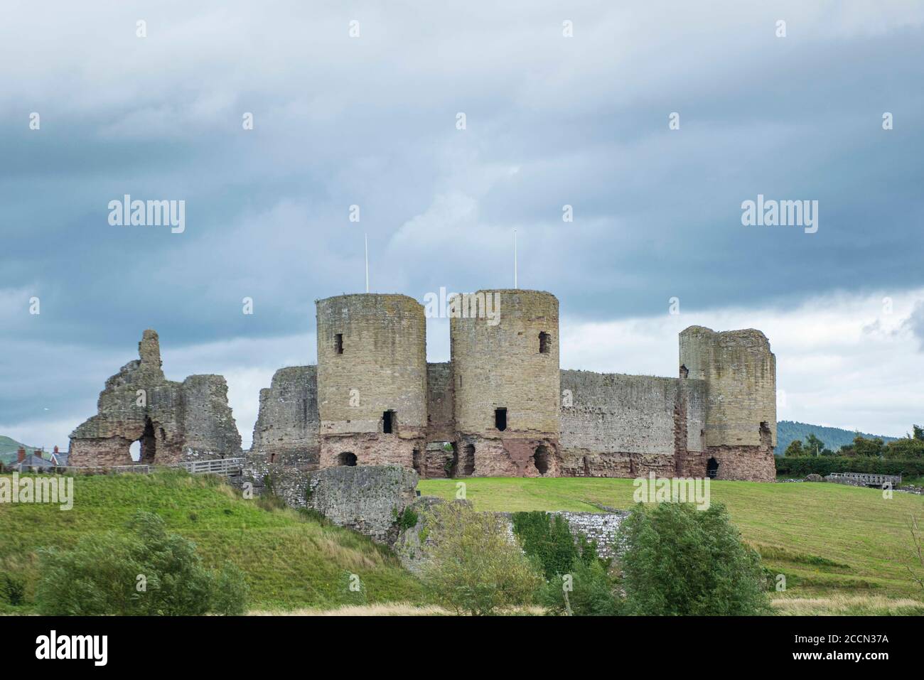 Rhuddlan castell hi-res stock photography and images - Alamy