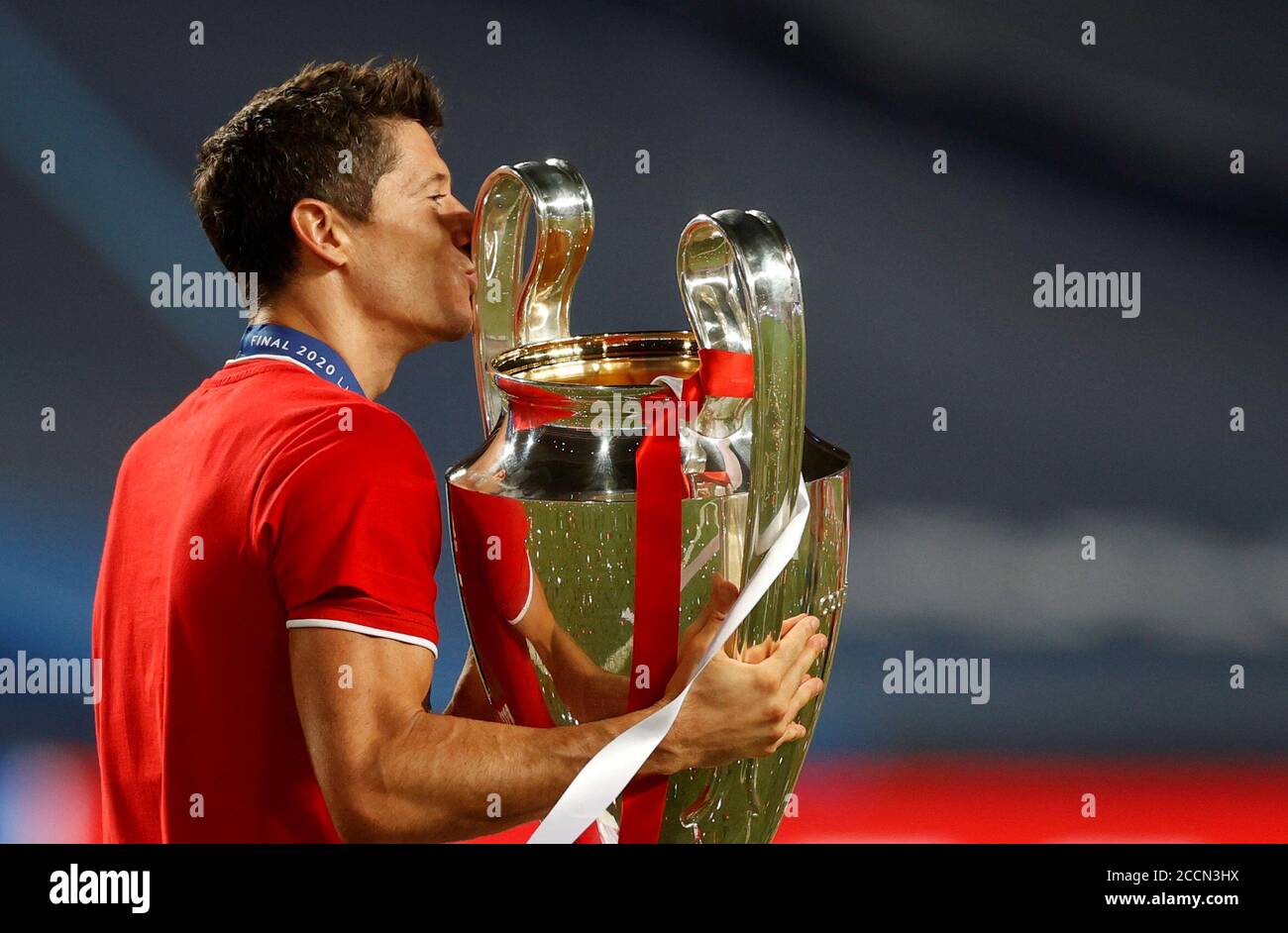 Lewandowski champions league trophy hi-res stock photography and images ...