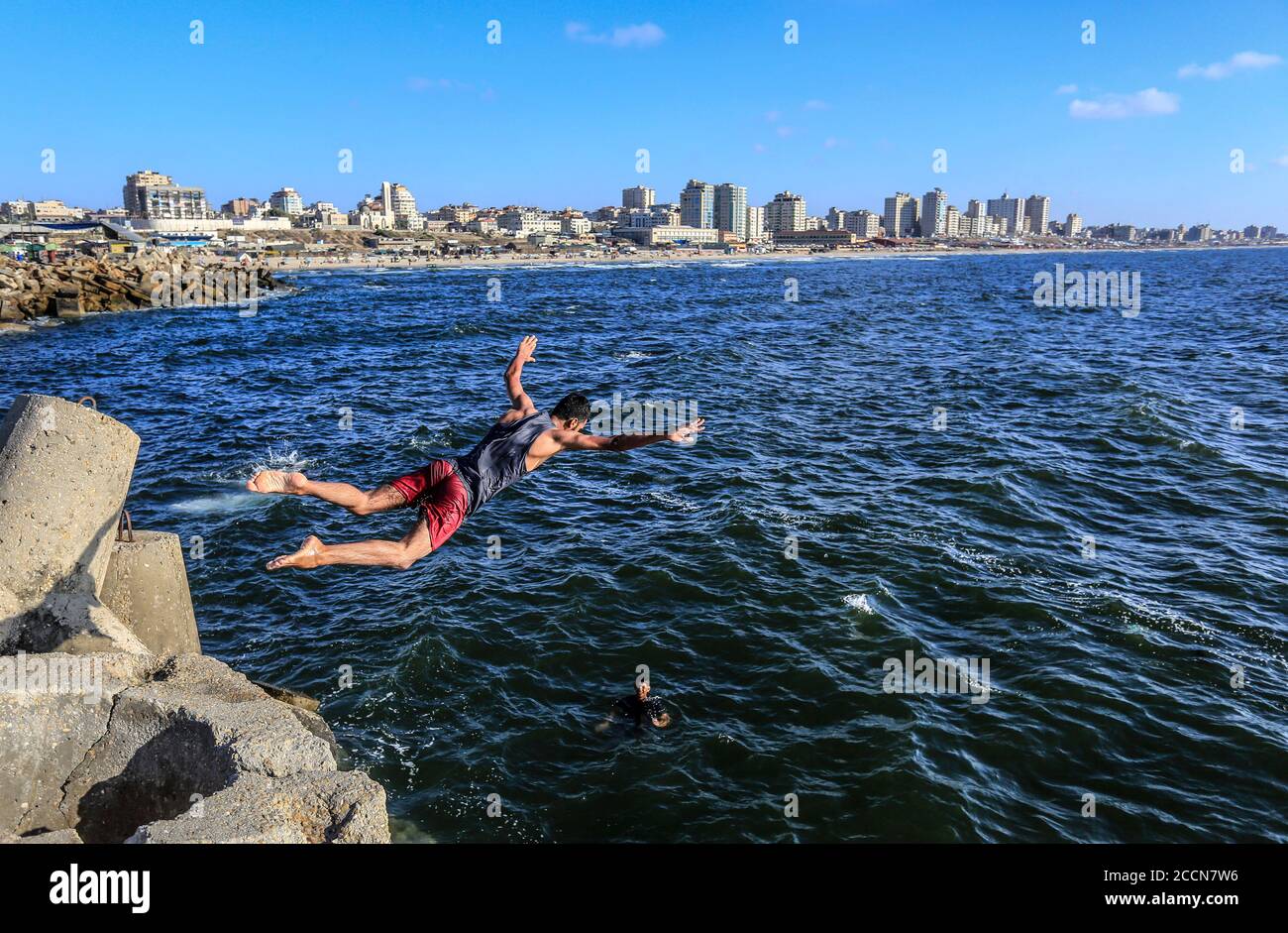 Warning shots gaza hi-res stock photography and images - Alamy