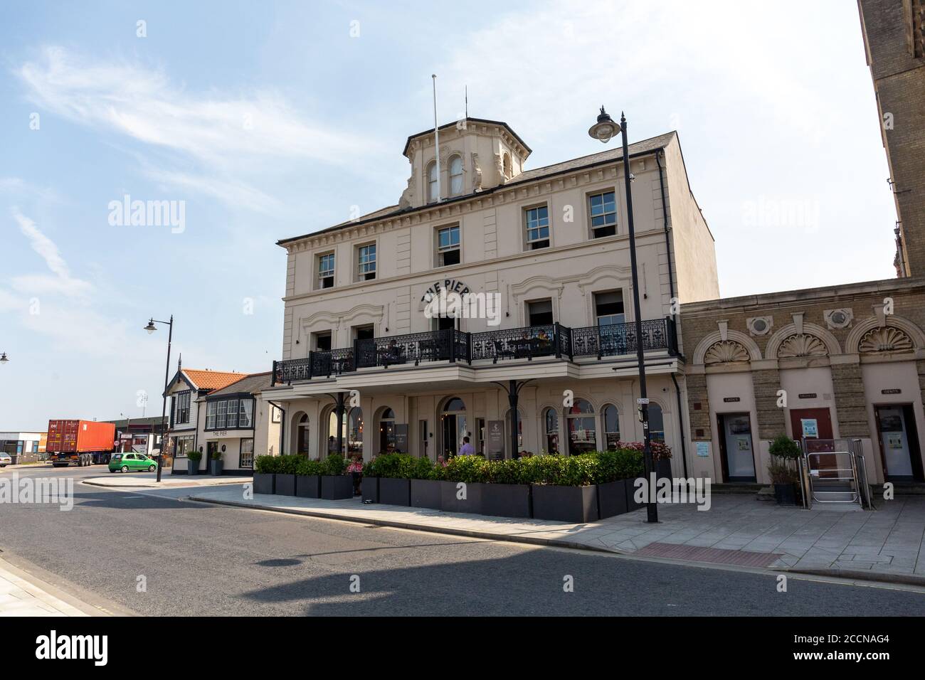 The pier hotel harwich hi-res stock photography and images - Alamy
