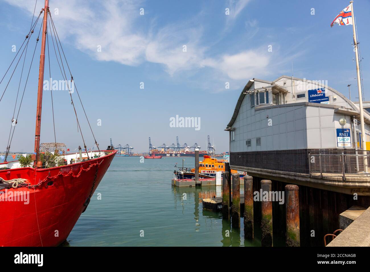 Rnli lifeboat harwich hi-res stock photography and images - Alamy