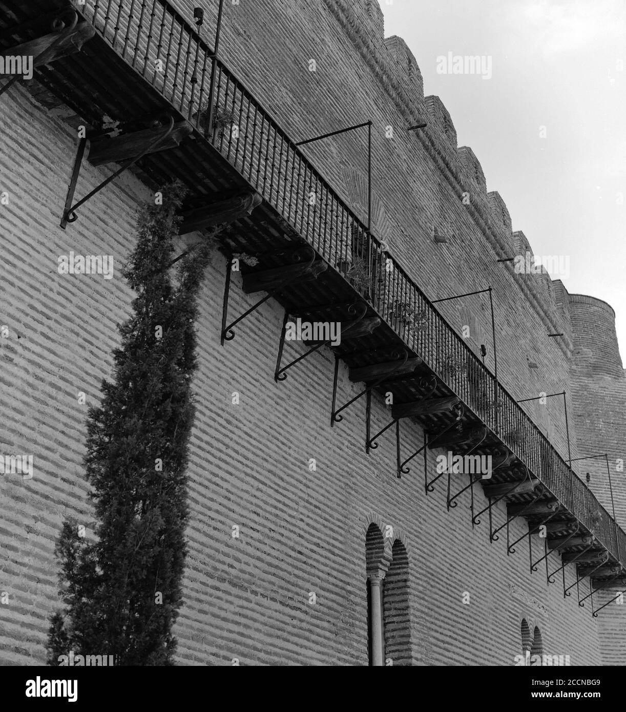 BALCON CORRIDO DEL CASTILLO DE BATRES DEL XVI - FOTOGRAFIA EN BLANCO Y ...