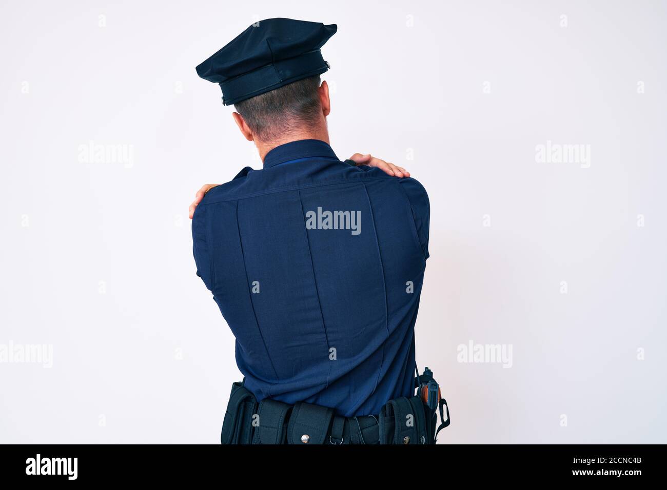 Hugging police officer hi-res stock photography and images - Alamy