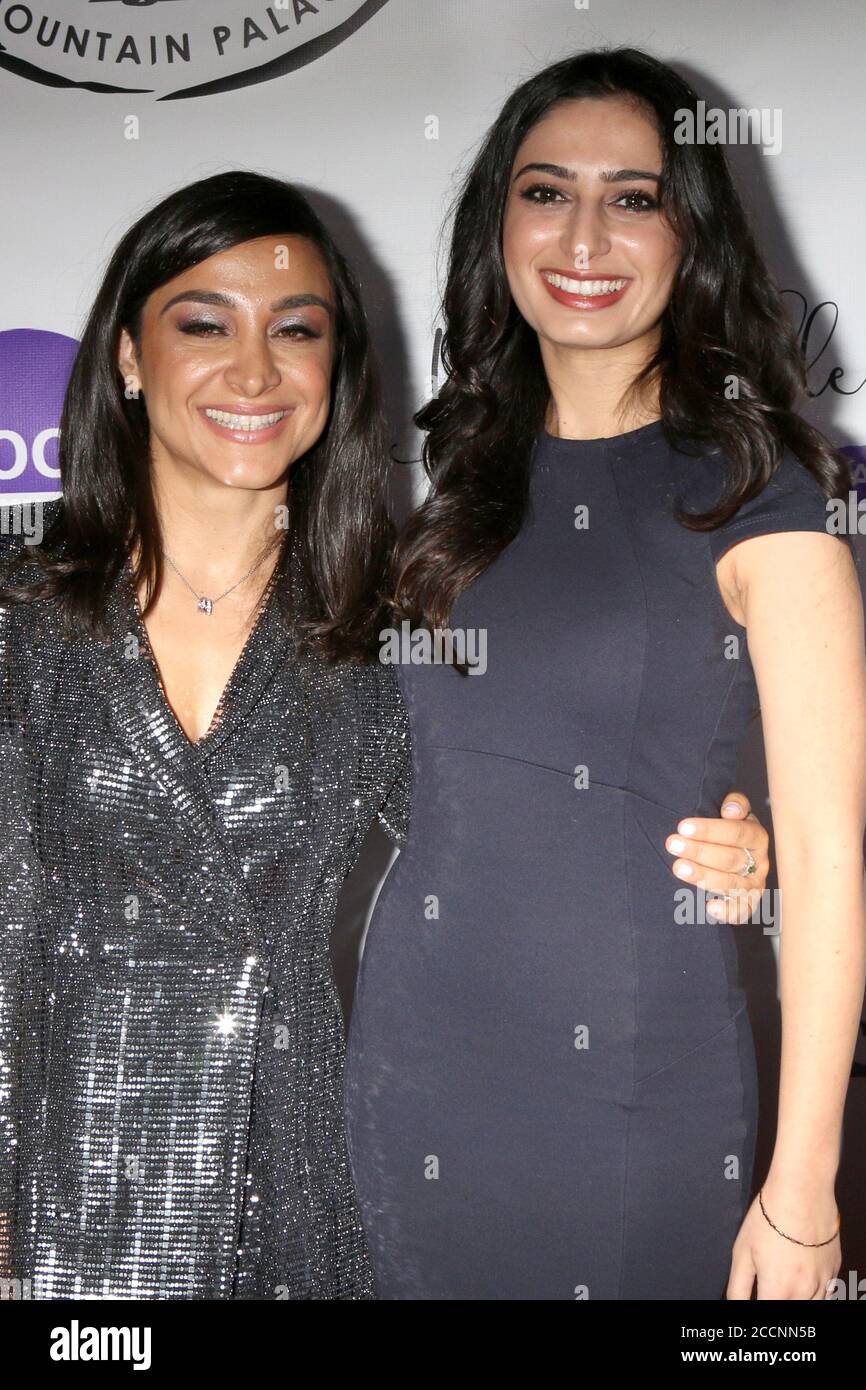 LOS ANGELES - OCT 16: Raha Lewis, Tannaz Ebrahimi at the Women ...