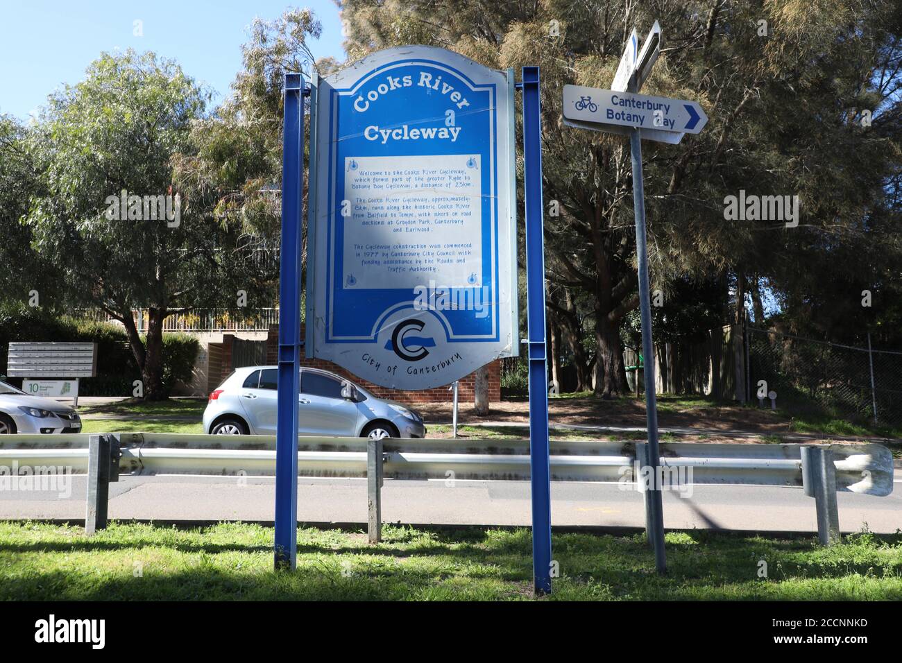 Cooks River Cycleway sign Stock Photo - Alamy