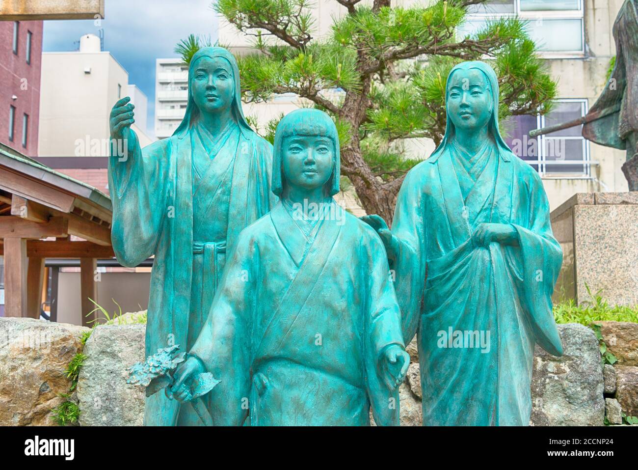 The Three Sisters Statue