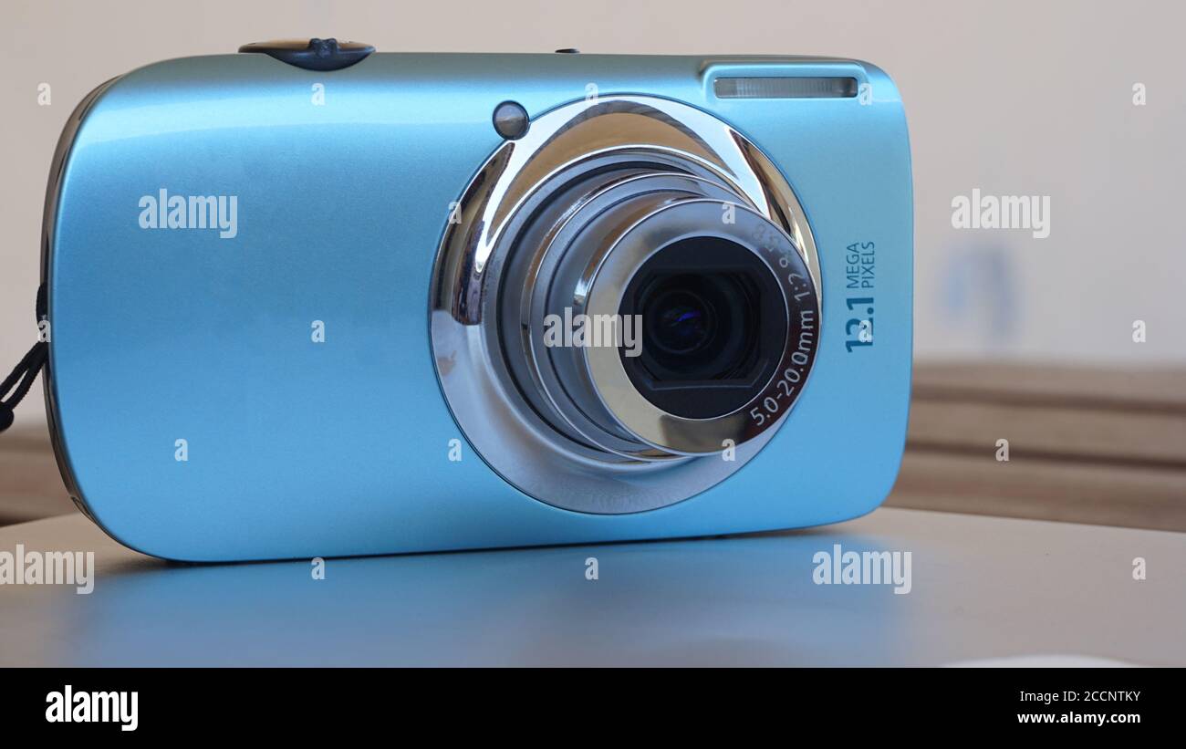 Optical equipment hi-res stock photography and images - Alamy