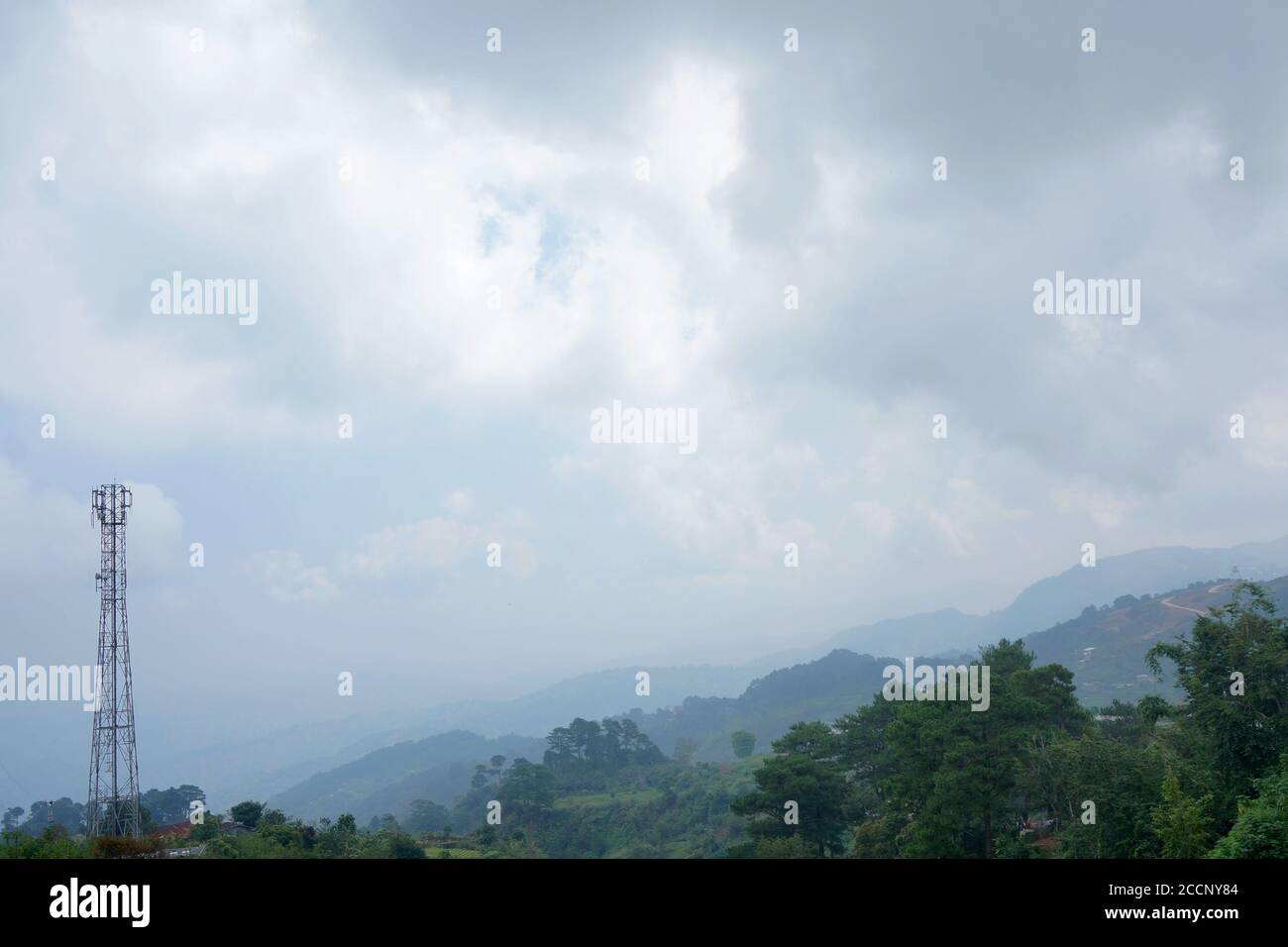 Poor reception hi-res stock photography and images - Alamy
