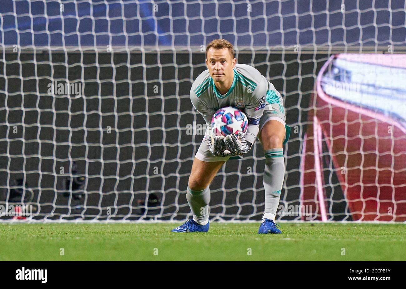 Lisbon, Lissabon, Portugal, 23rd August 2020. Manuel NEUER, FCB 1 save ...