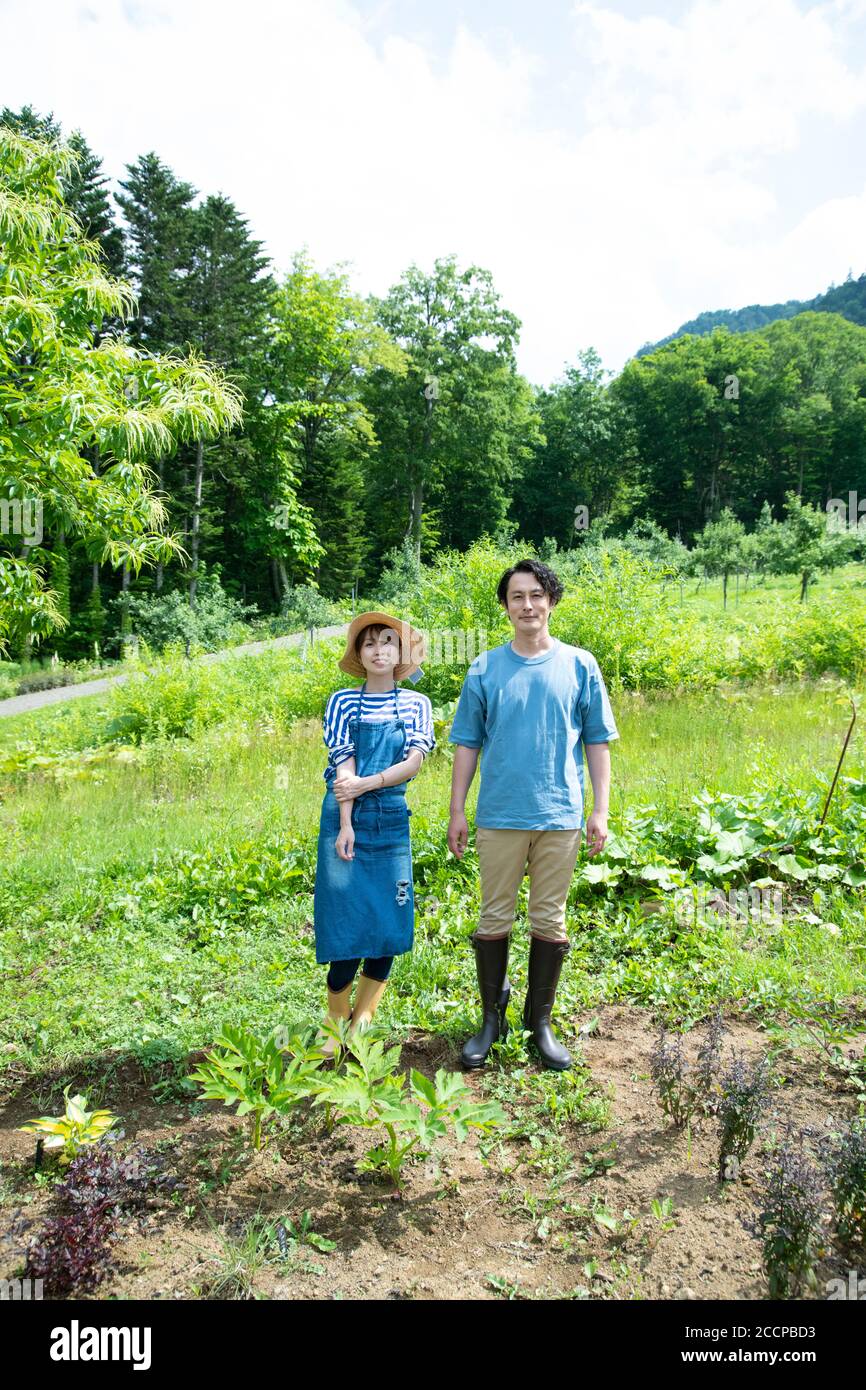 Living in the countryside hi-res stock photography and images - Alamy