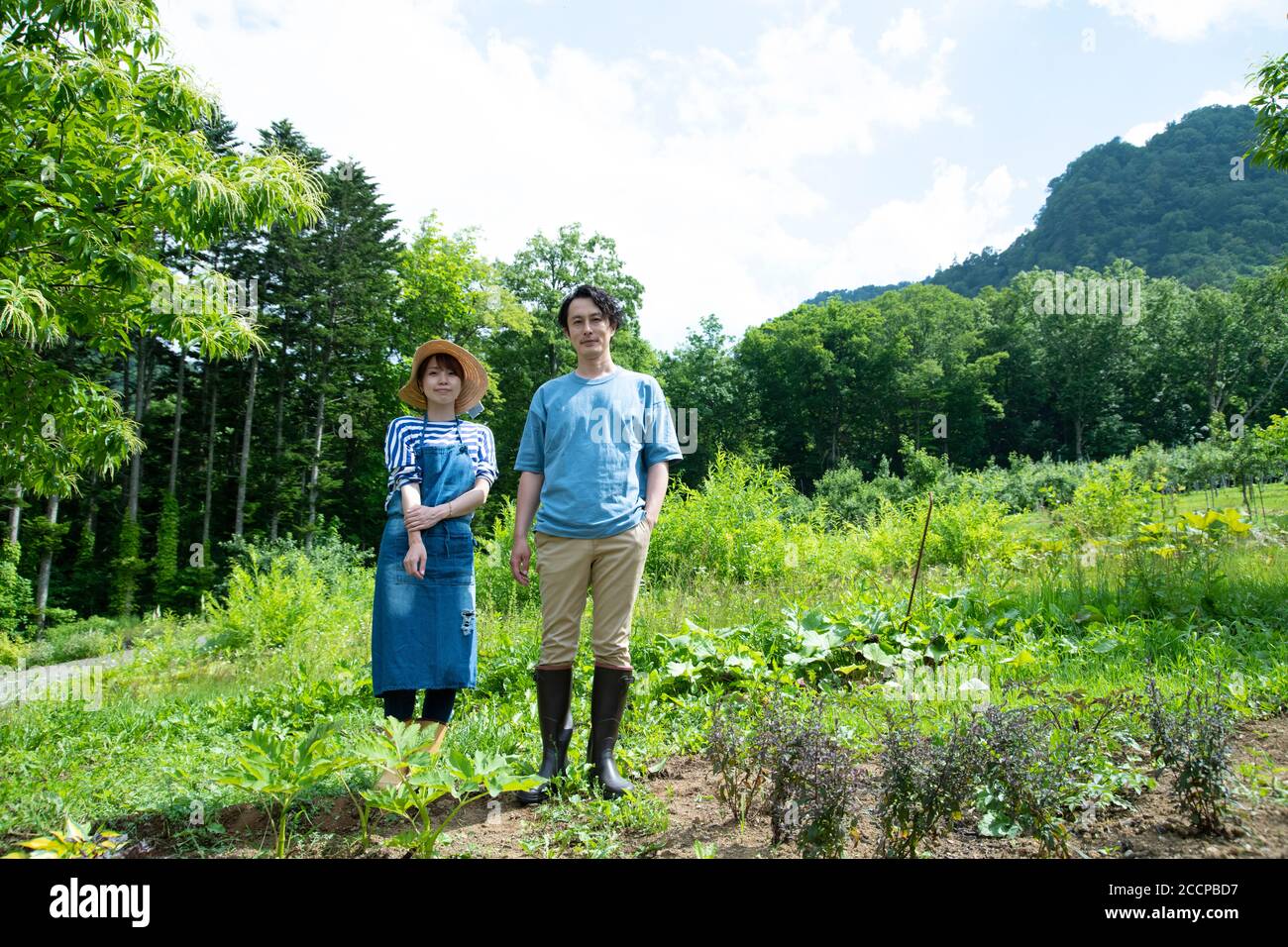 Living in the countryside hi-res stock photography and images - Alamy