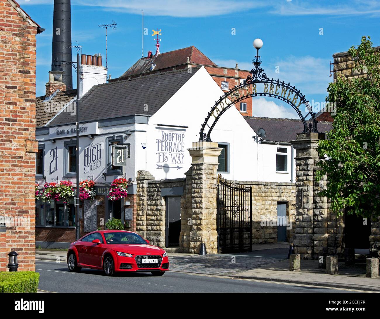 Tadcaster Yorkshire High Resolution Stock Photography and Images - Alamy