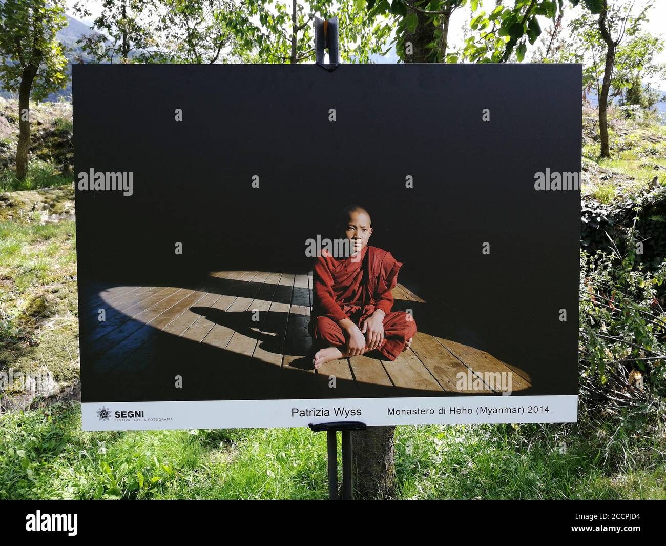 Italy, Capo di Ponte, Rock Carvings National Park, "Segni" Photography ...