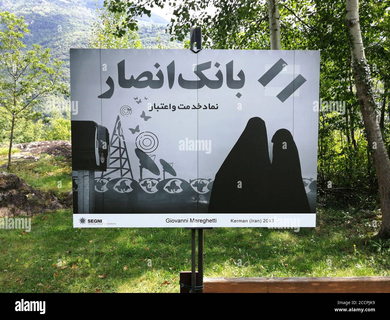 Italy, Capo di Ponte, Rock Carvings National Park, "Segni" Photography ...