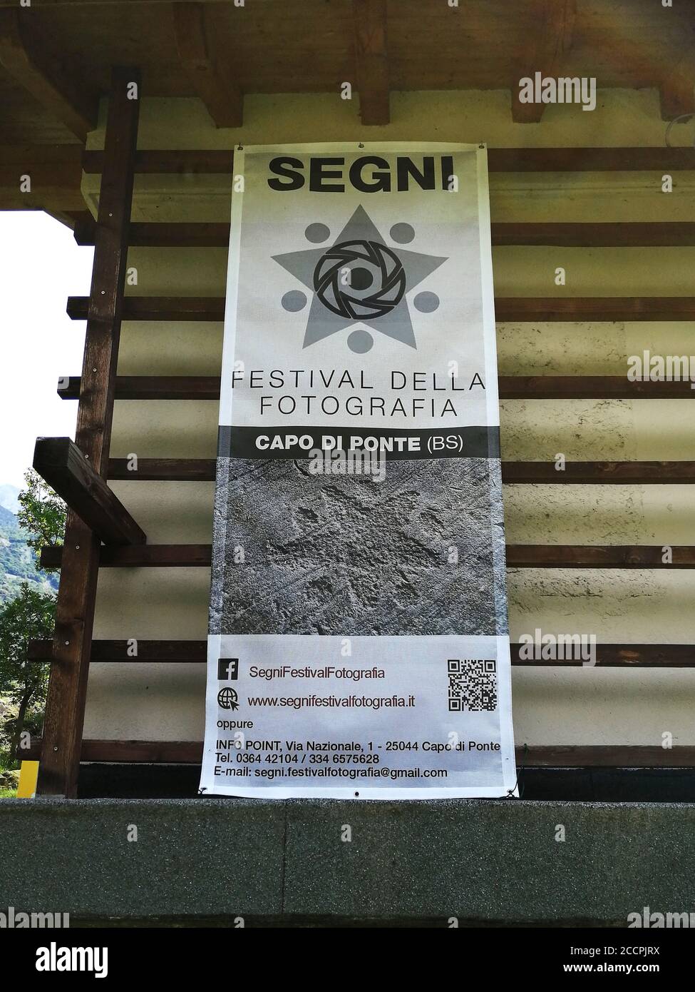 Italy, Capo di Ponte, Rock Carvings National Park, "Segni" Photography ...