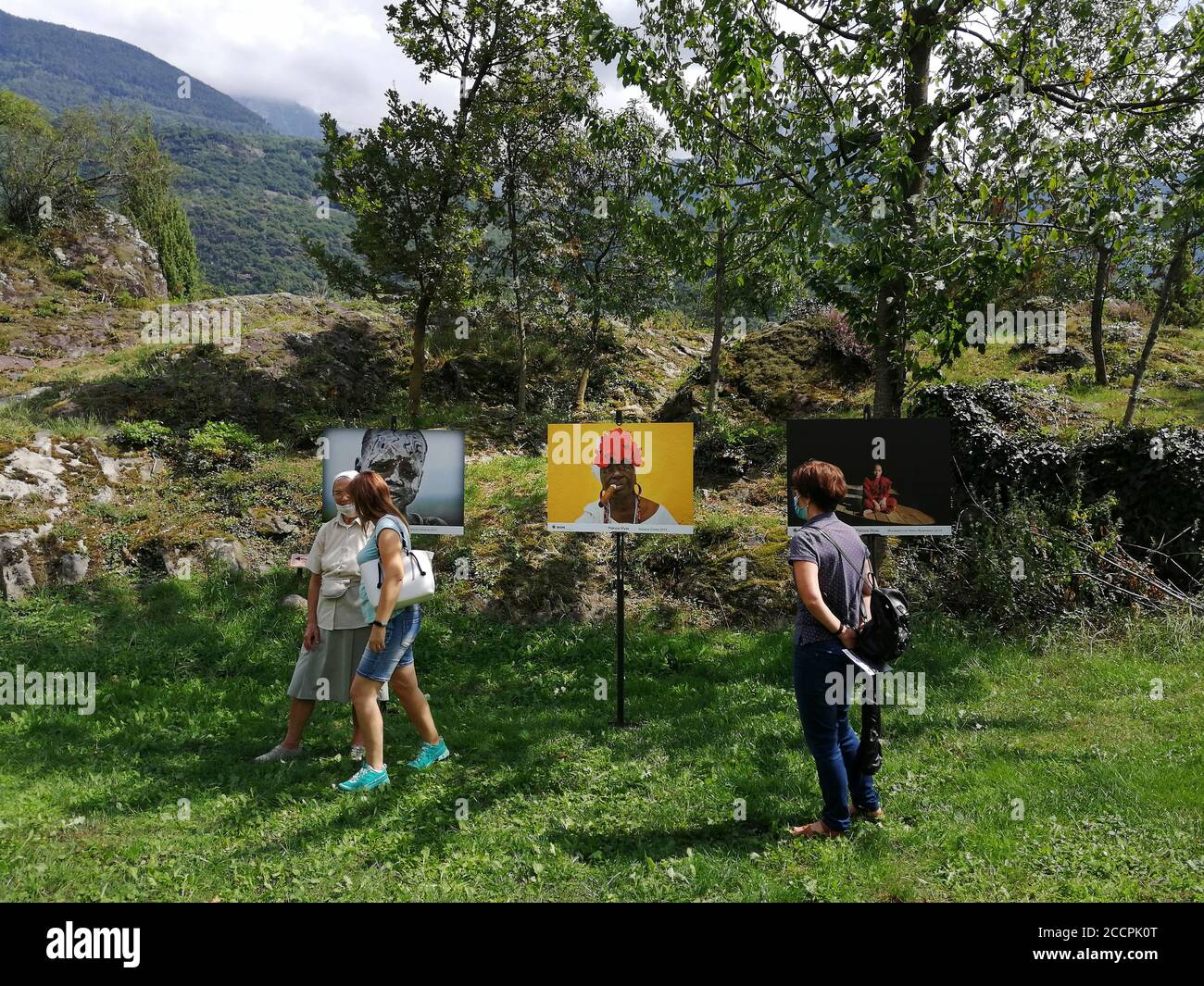 Italy, Capo di Ponte, Rock Carvings National Park, "Segni" Photography ...