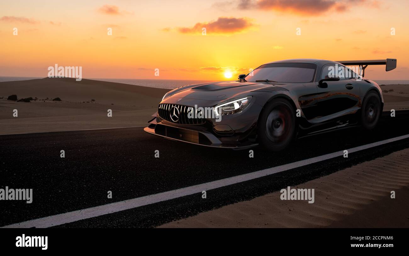 Mercedes amg gt coupe hi-res stock photography and images - Alamy