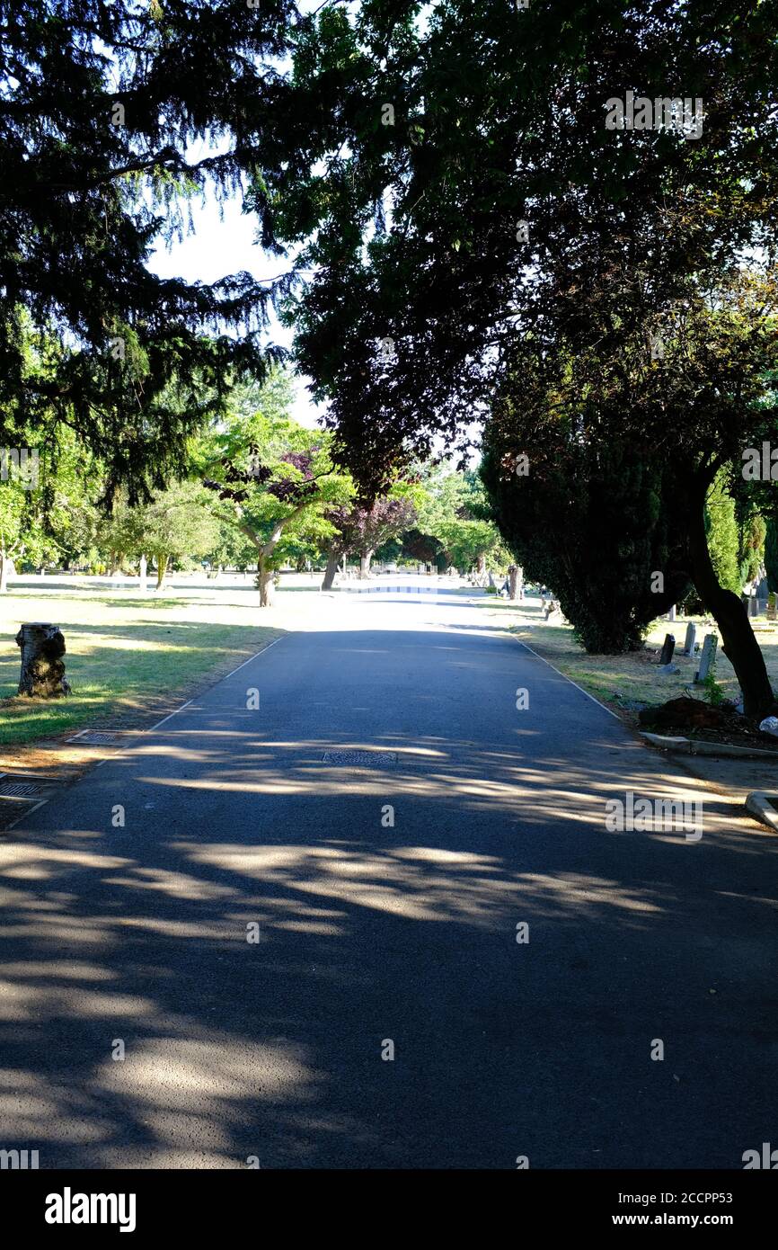 Lambeth Cemetery - Tooting London Stock Photo - Alamy