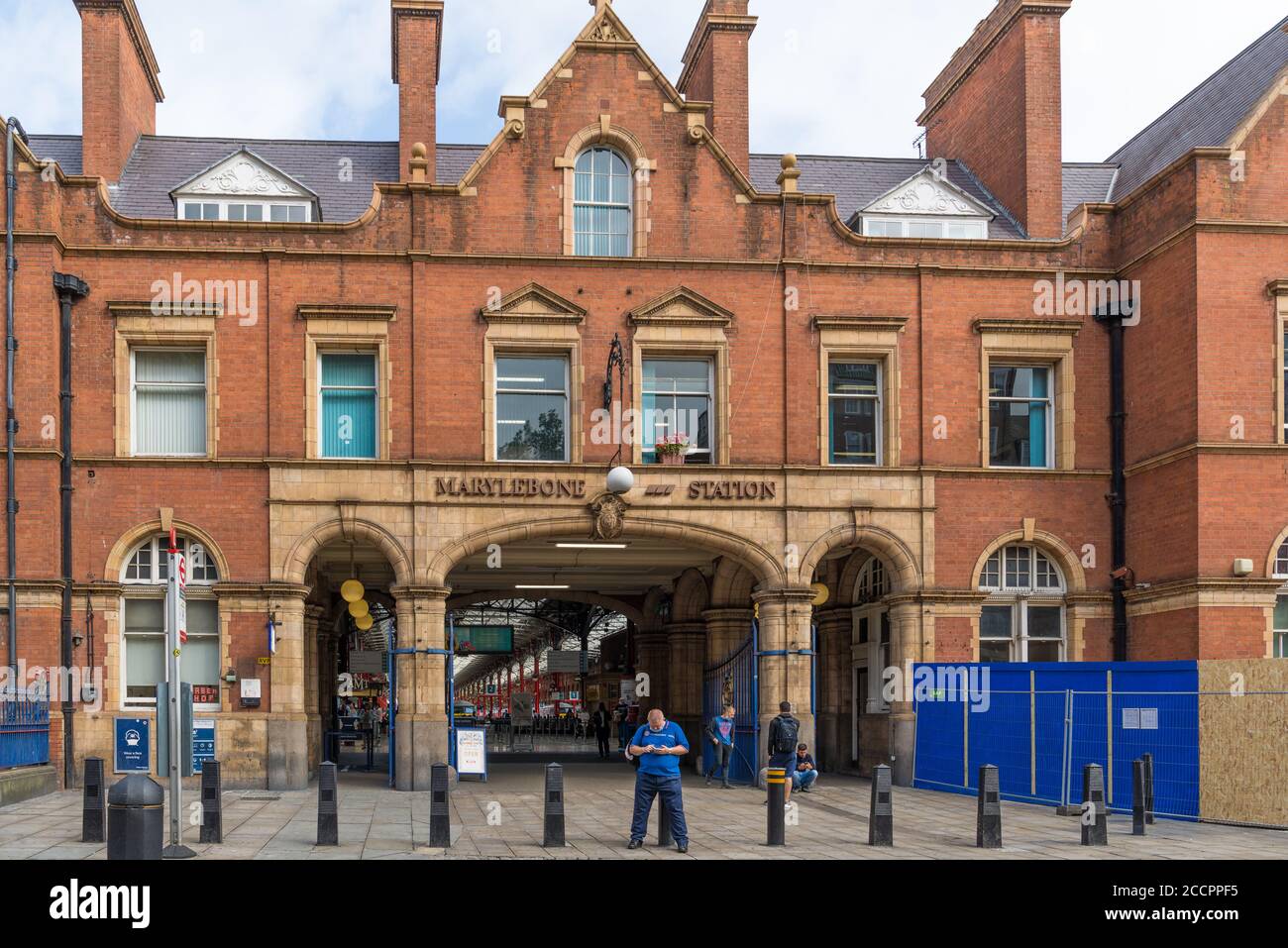 Marylebone railway station in Melrose Place, Marylebone, London ...