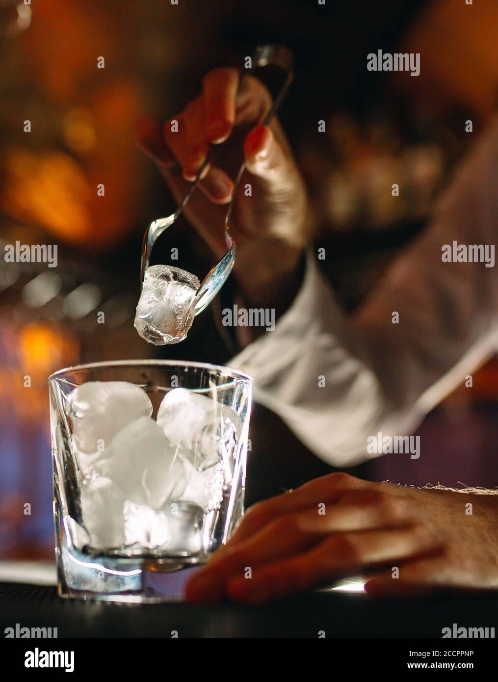 Whisky water adding hi-res stock photography and images - Alamy