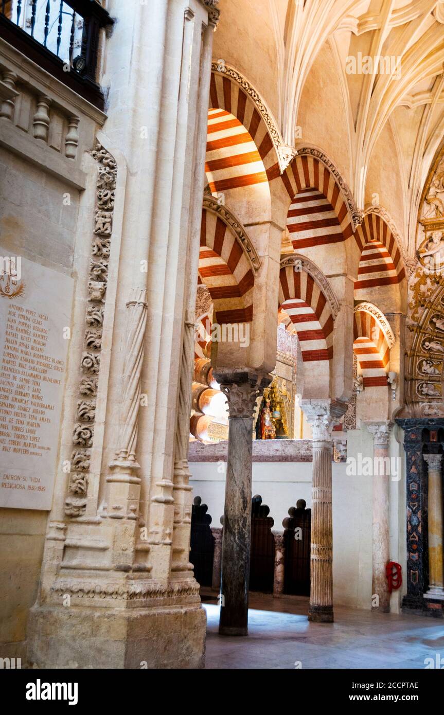 Alternating voussoirs of double arches at the Great Mosque of Cordoba ...