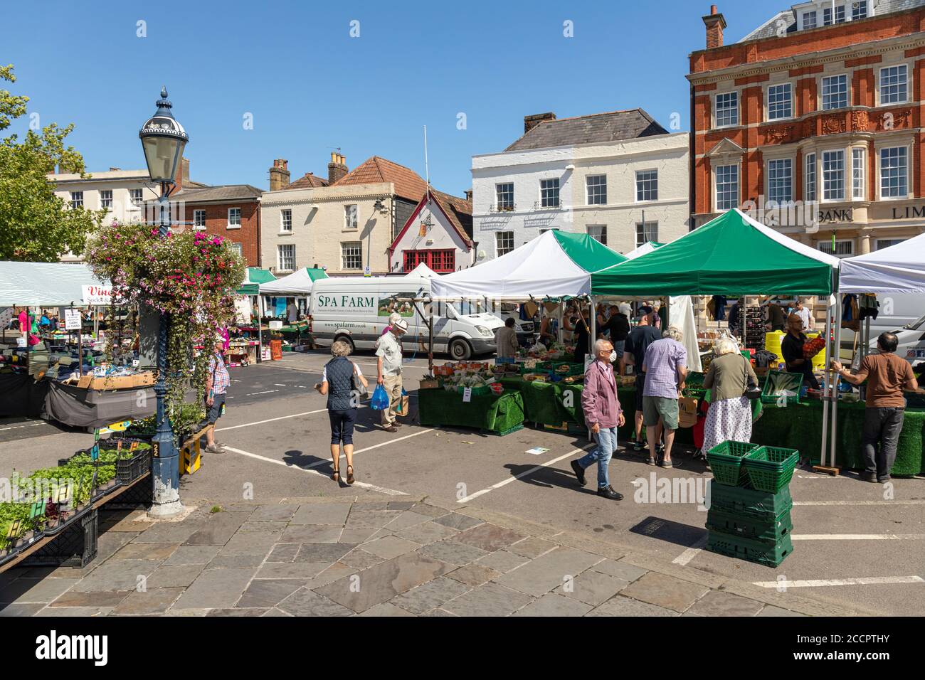 Devizes market hi-res stock photography and images - Alamy