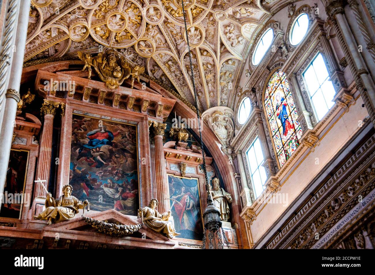 A Renaissance church placed right on top of the Great Mosque of Cordoba ...