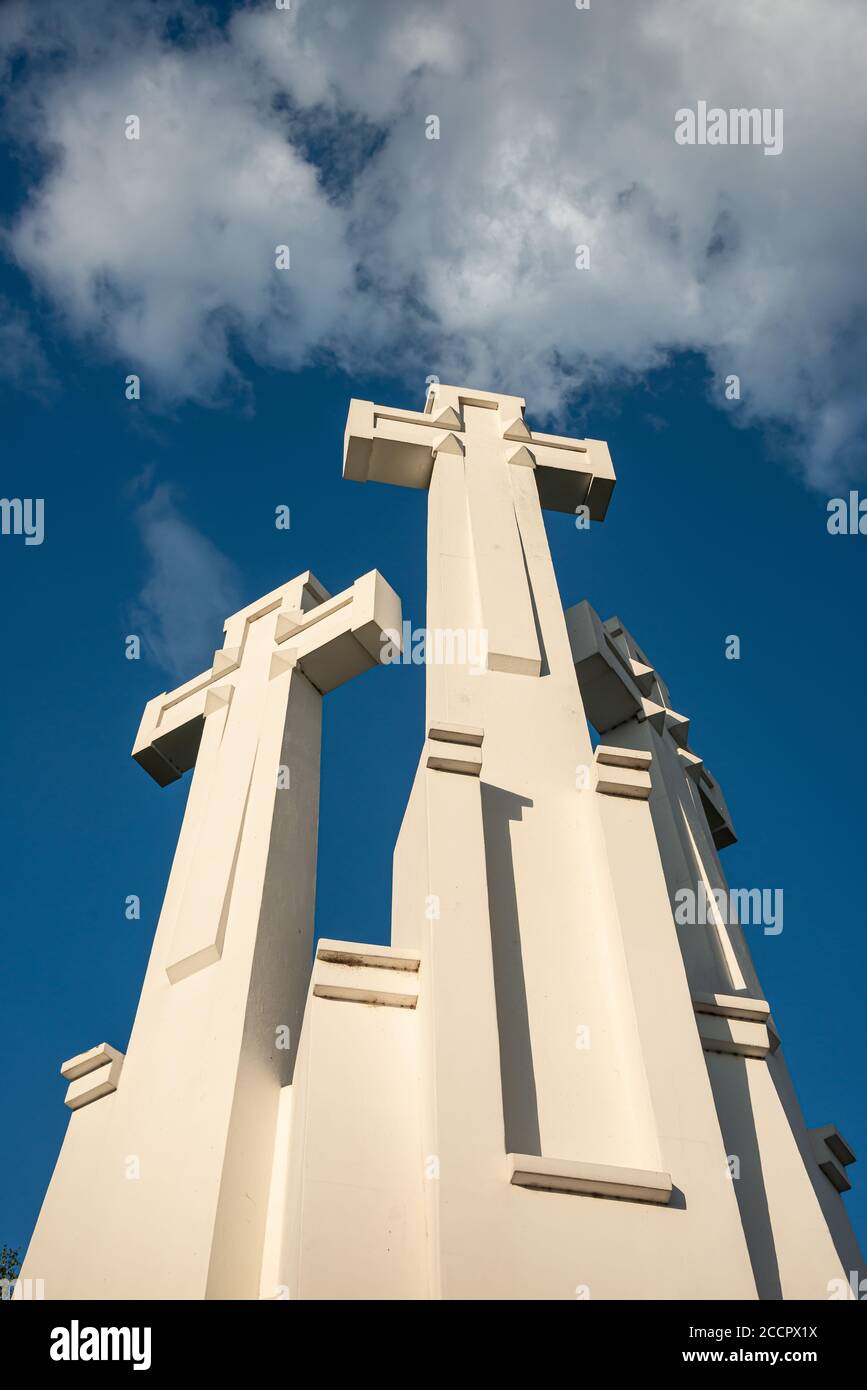 Three crosses sunset hi-res stock photography and images - Alamy
