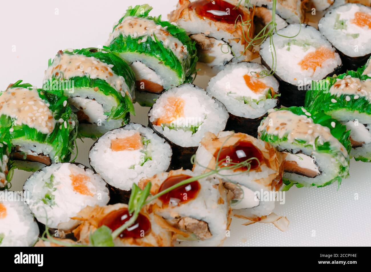 Many types of Shusha are stacked in a row Stock Photo - Alamy