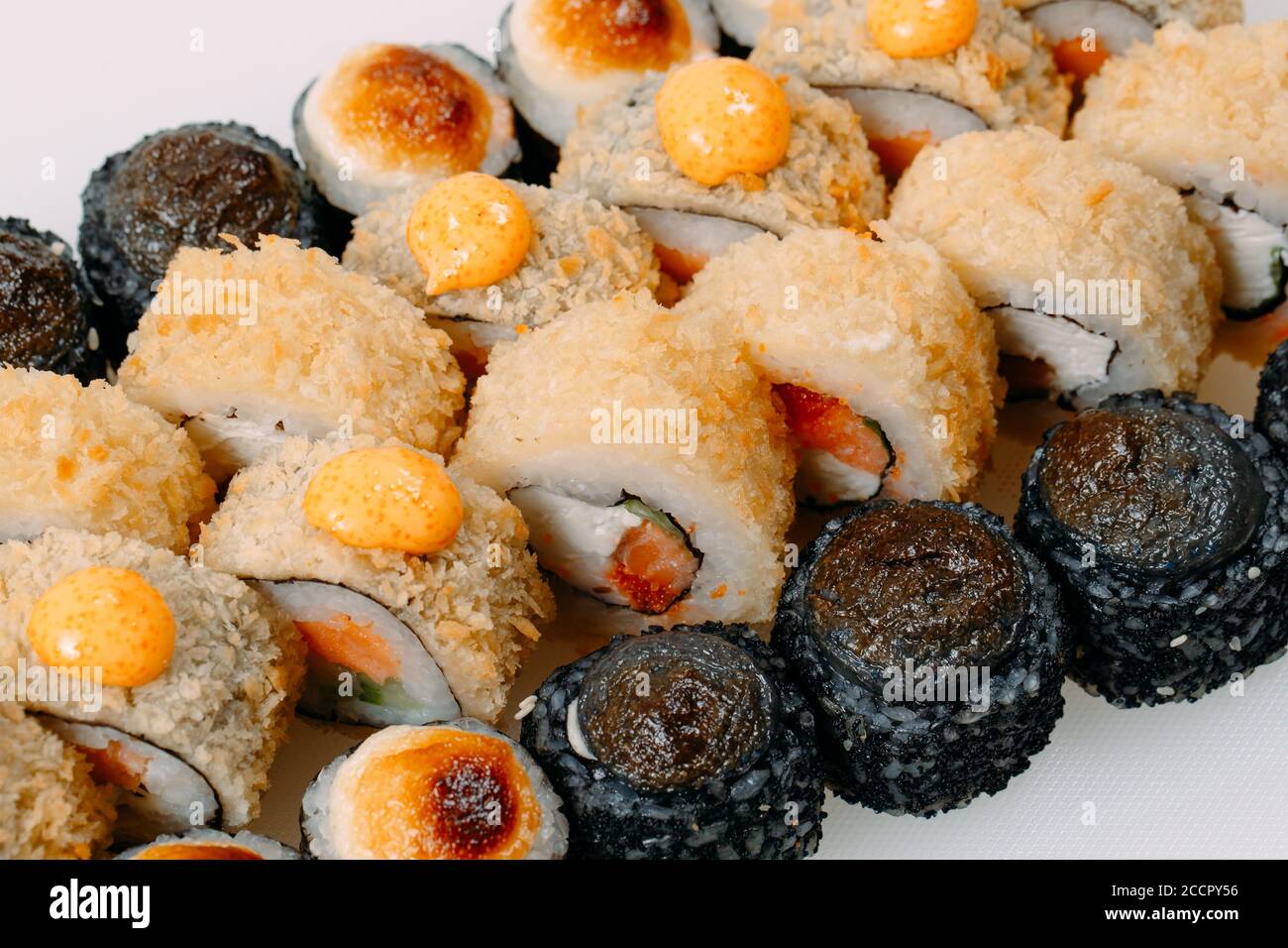 Many types of Shusha are stacked in a row Stock Photo - Alamy