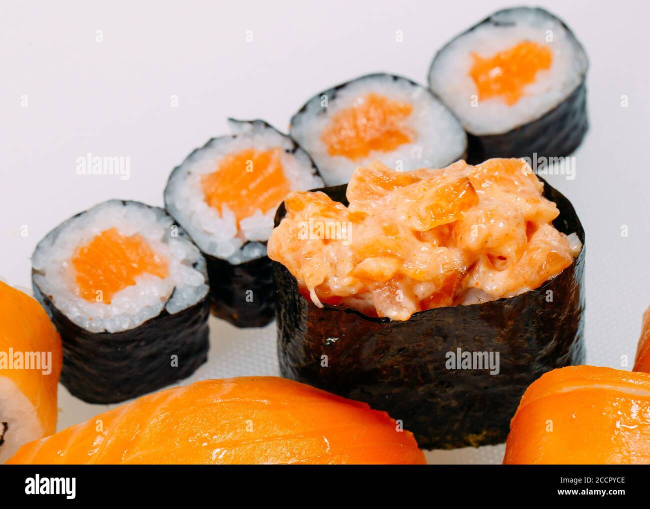 Many types of Shusha are stacked in a row Stock Photo - Alamy