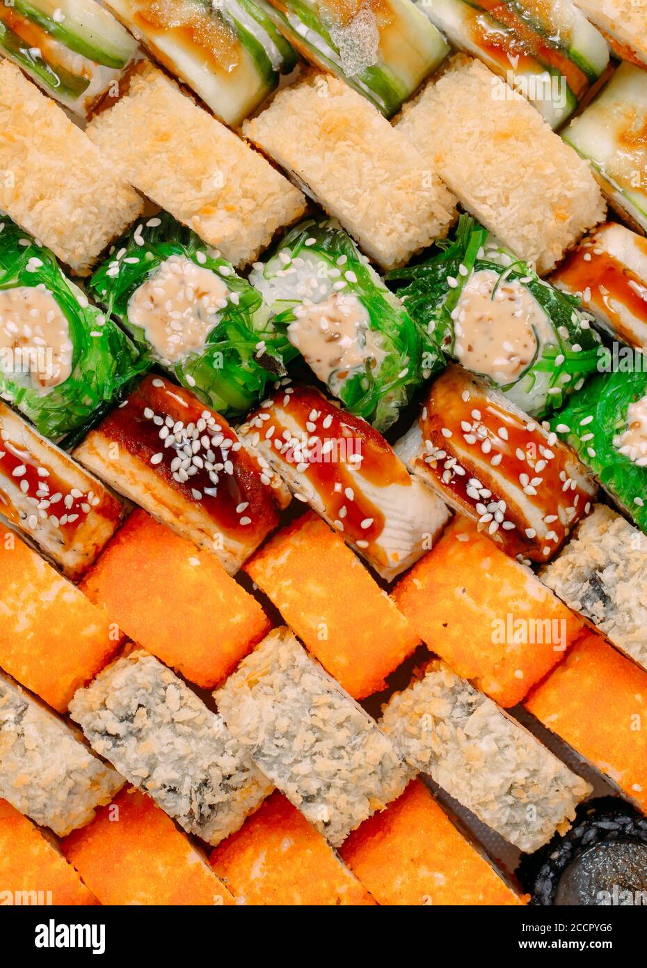 Many types of Shusha are stacked in a row Stock Photo - Alamy